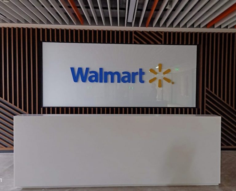 Custom Outdoor Marketing Display & Event Graphics | ARC India