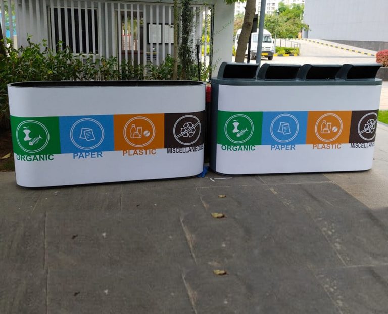 Outdoor Graphics - EarcIn