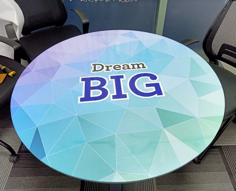 Indoor Graphics - EarcIn